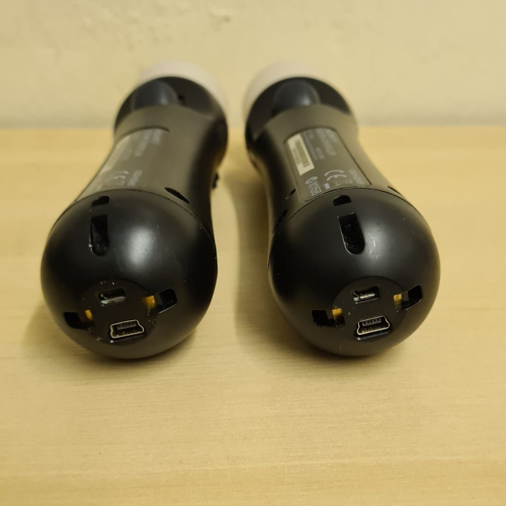 Pre-owned sony ps4 motion controller ps4 2x motion controller and ...